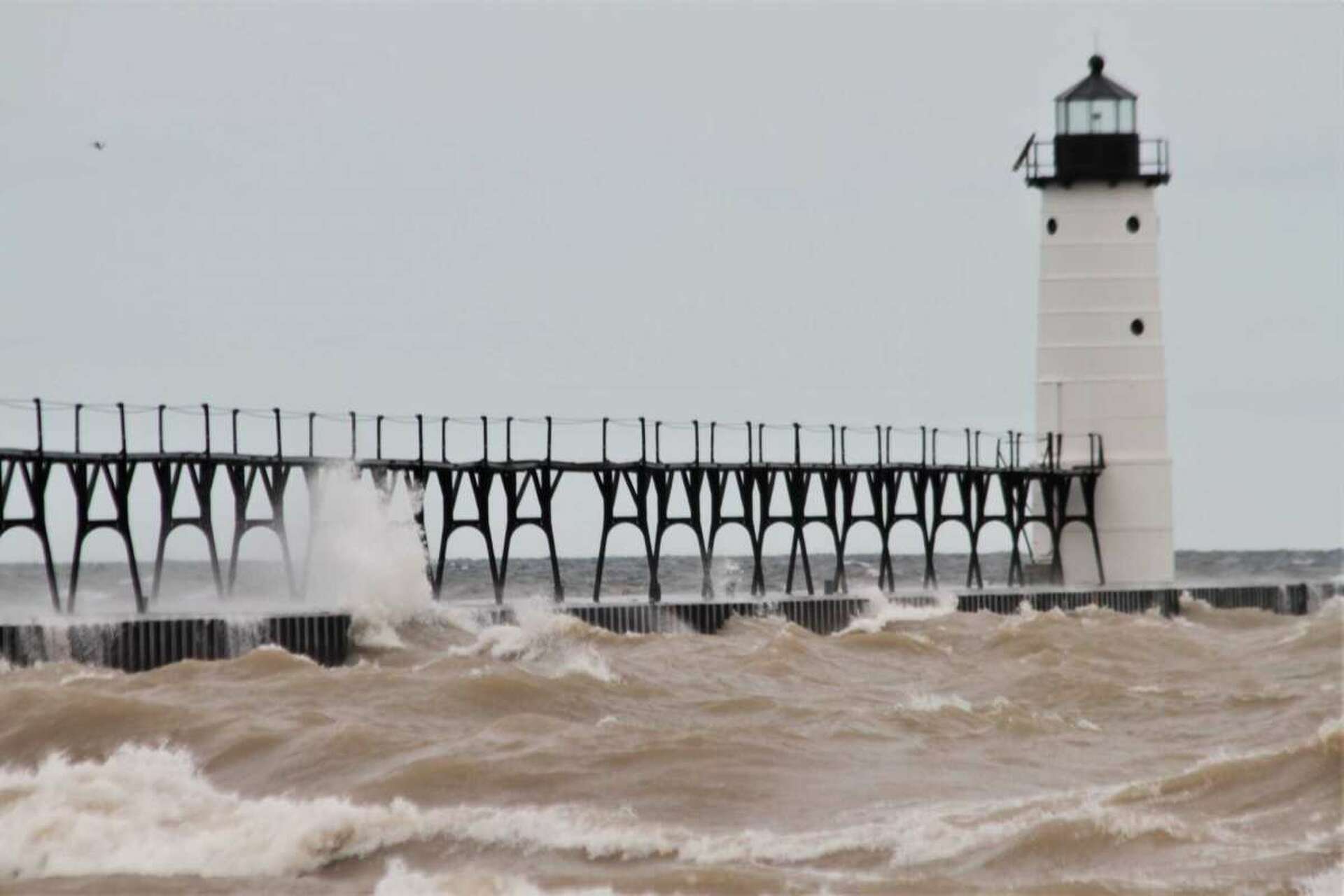 Woman saves children at Manistee’s First Street Beach from near drowning