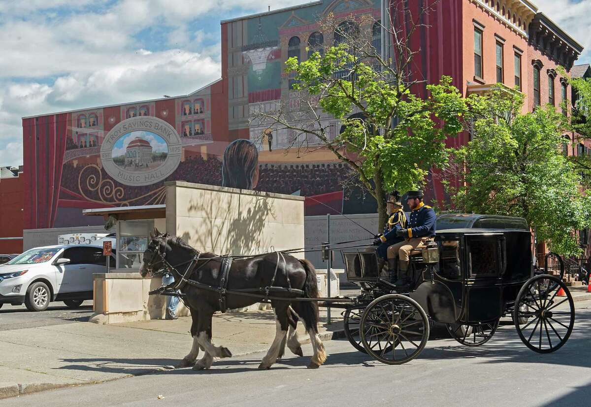 Troy tours highlight 'The Gilded Age' as second season sites scouted
