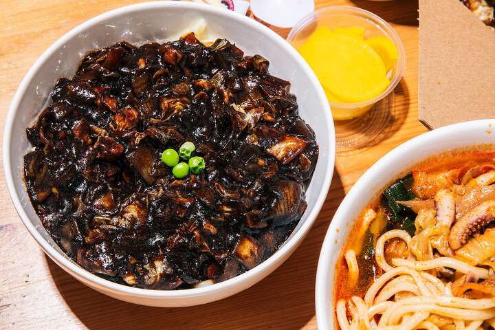 What to eat at S.F.’s new H Mart food court, a Korean comfort food ...