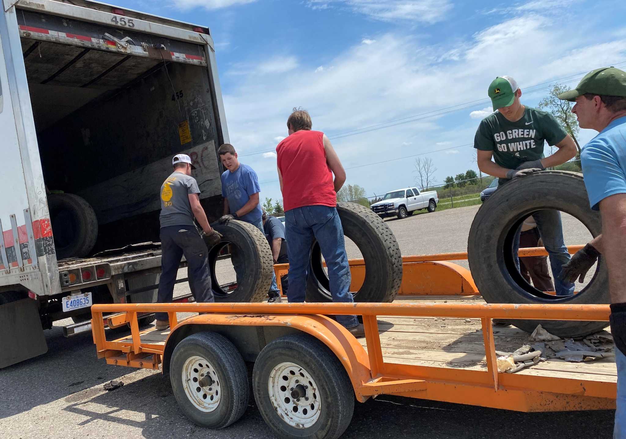 Conservation district collects more than 2,700 tires during scrap tire ...
