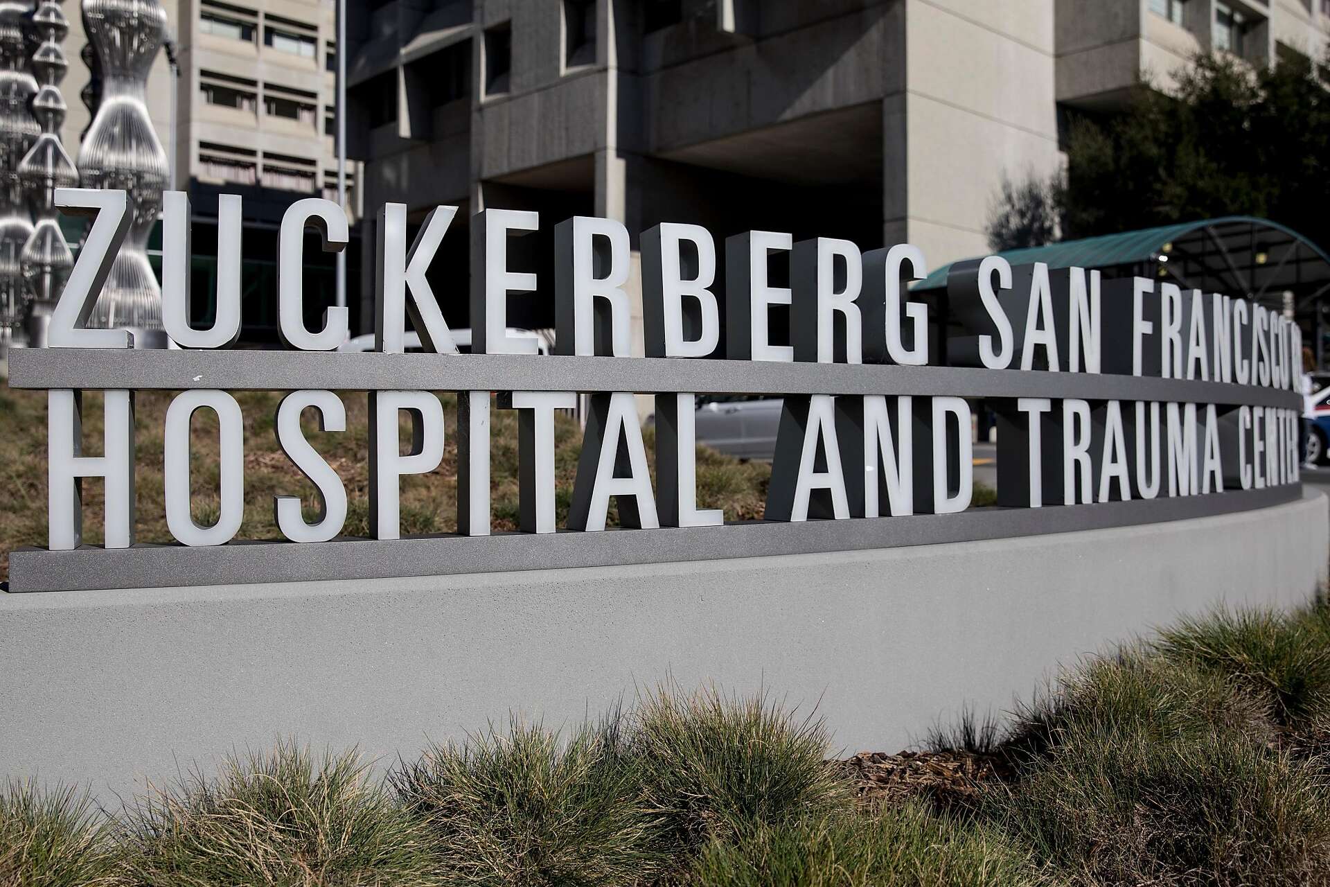 SF social worker in critical condition after hospital stabbing