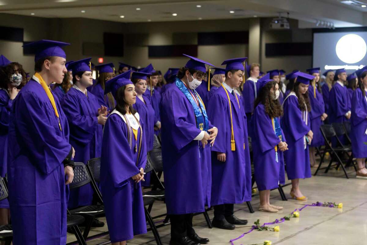 After year of pandemic, Tomball ISD seniors celebrate graduation
