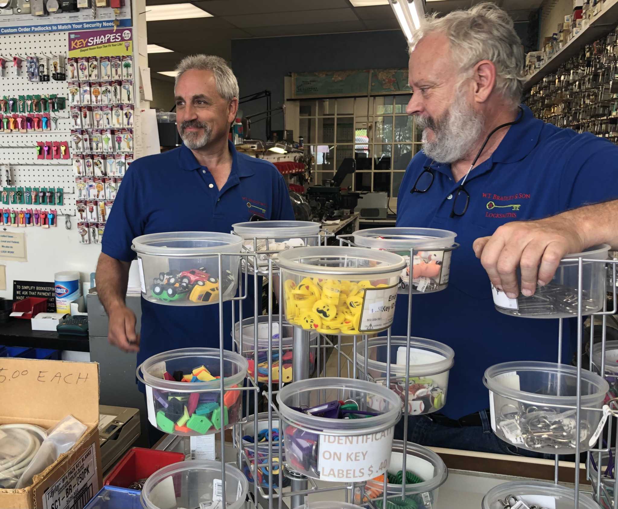 Longtime Stratford locksmith turns over keys to new owner