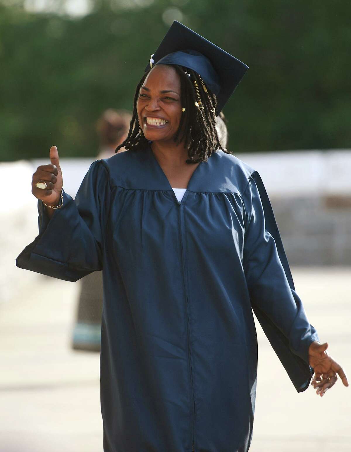 Bridgeport hosts adult ed graduation, praises ‘group of resilient people’