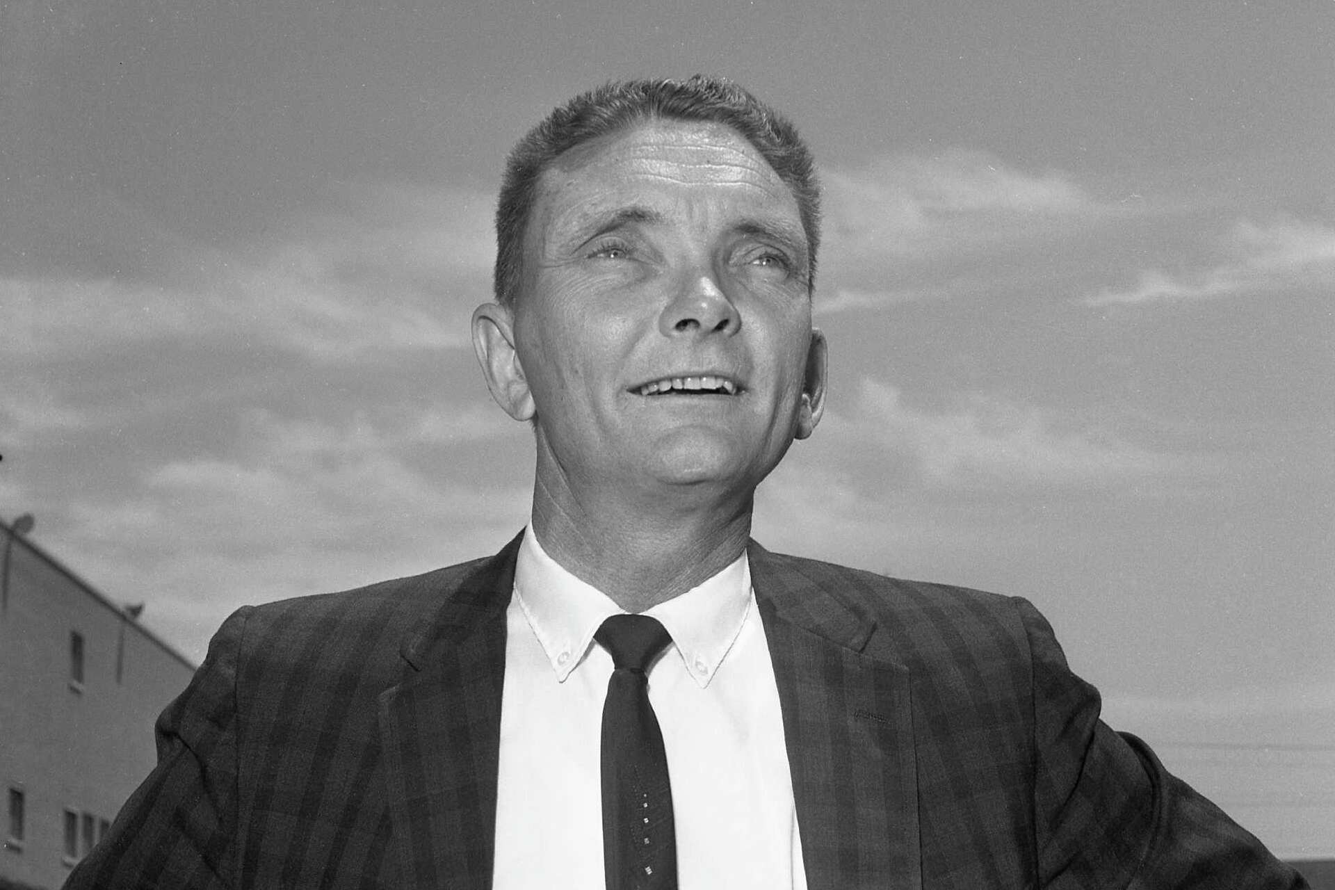 Leon Hale: Voluble confidence at 1 a.m.