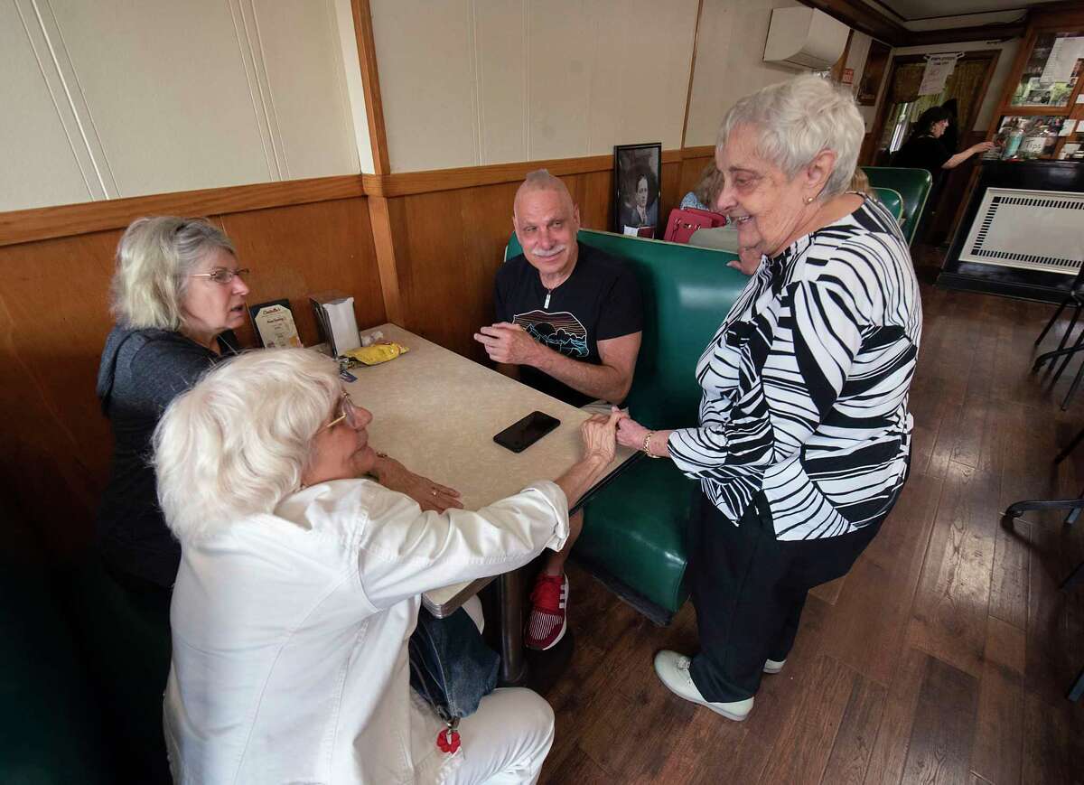 ‘I feel like a piece of Italy is leaving:’ Schenectady’s Italian ...