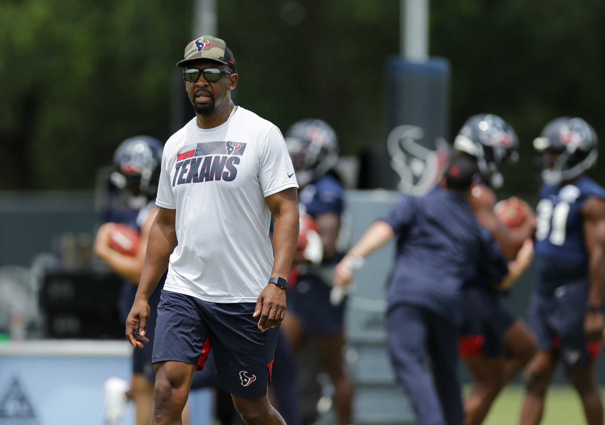 Panthers expected to request interview with Texans' Pep Hamilton for OC job