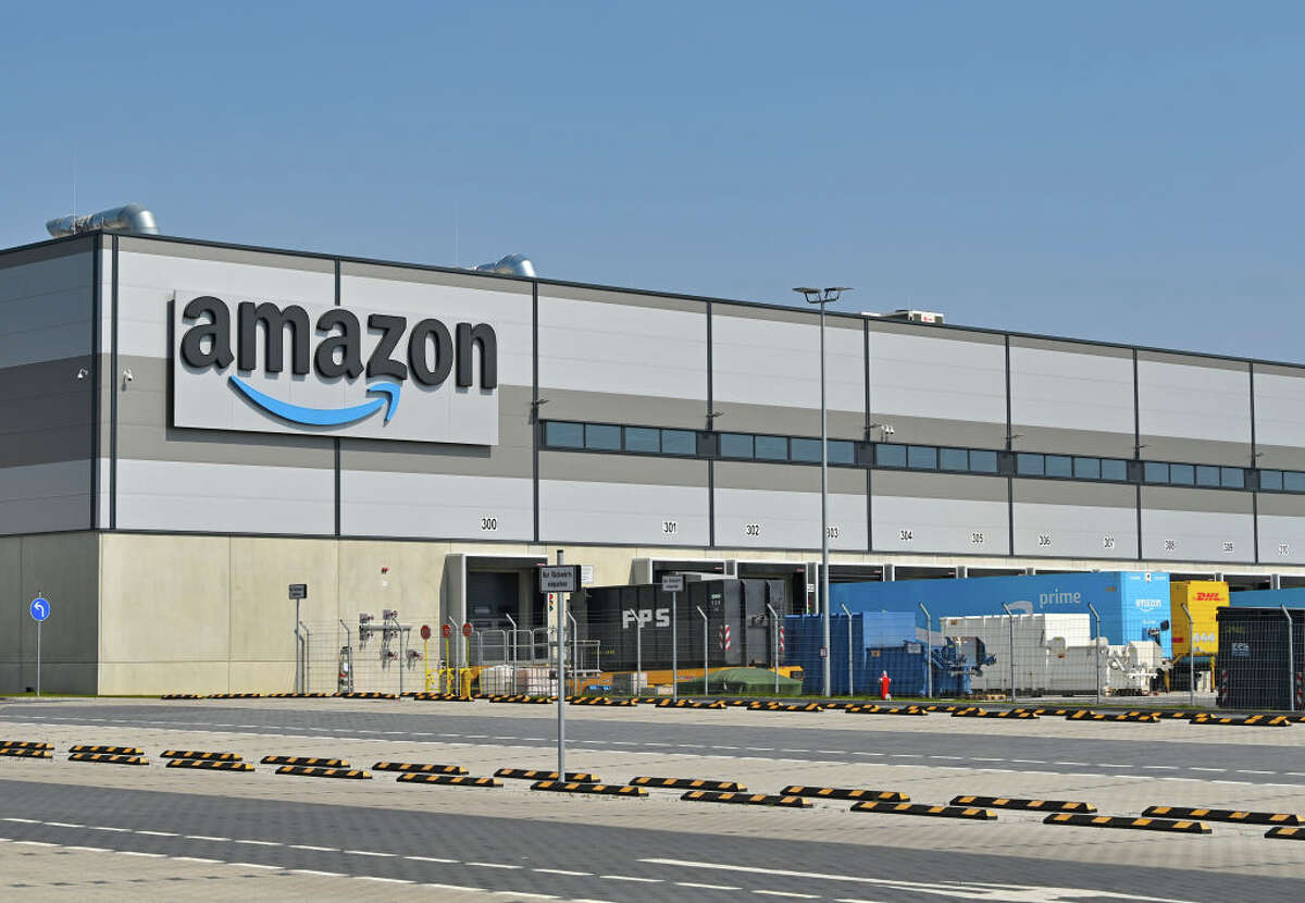Amazon then and now: Looking back at the e-commerce giant and 20 years ...