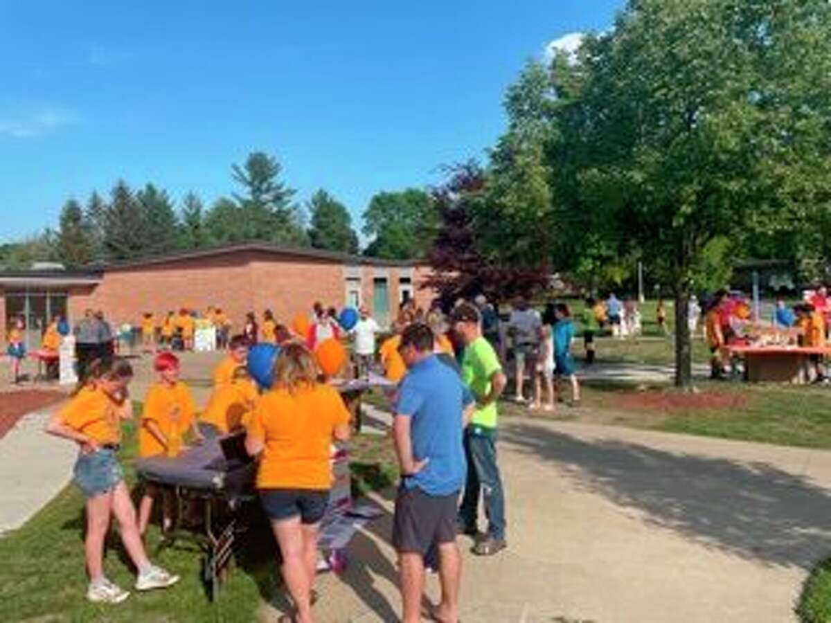 Adams 5th-graders present PYP Exhibition