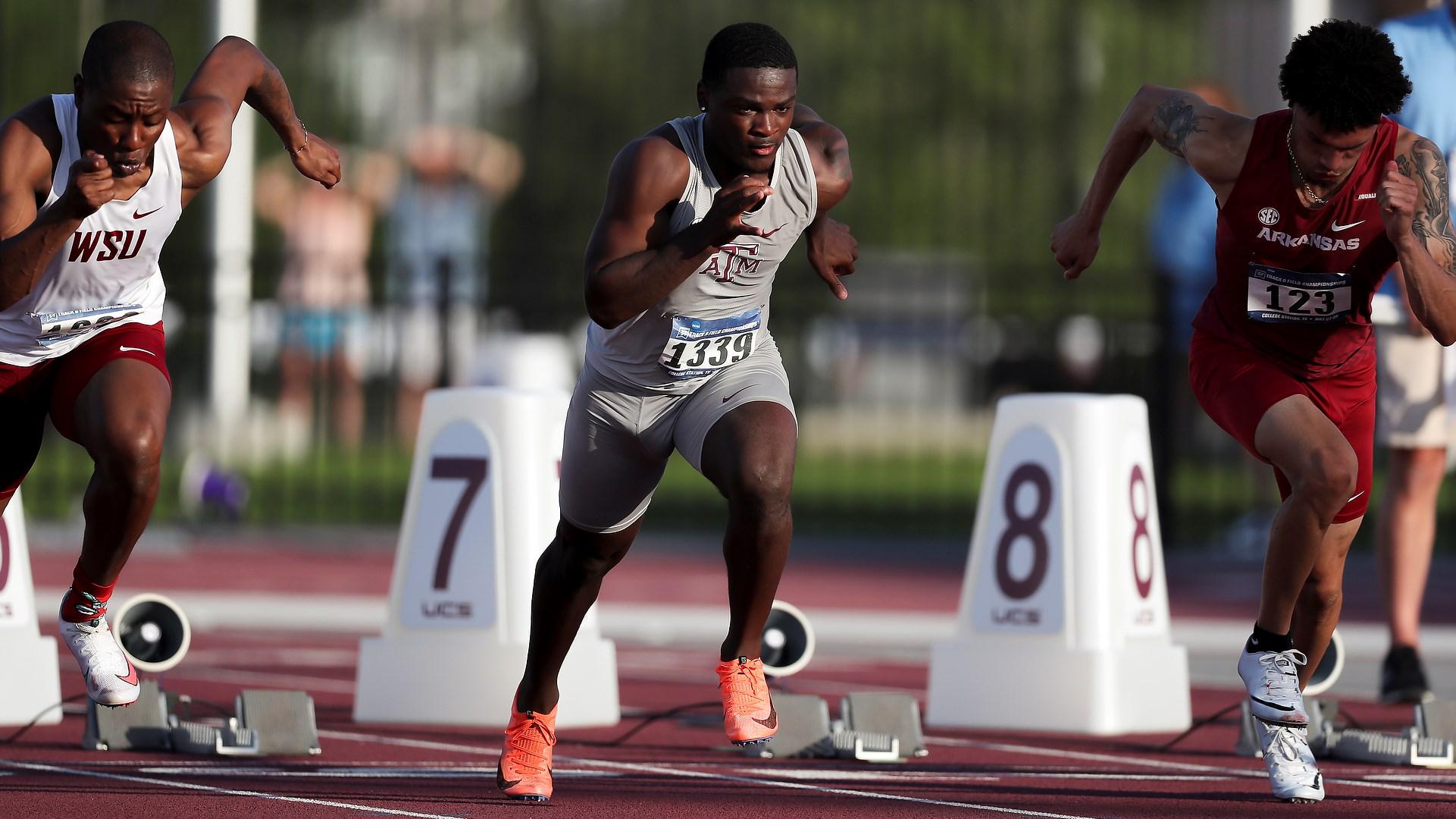 Devon Achane on fast track at A&M thanks to Jimbo Fisher, Pat Henry