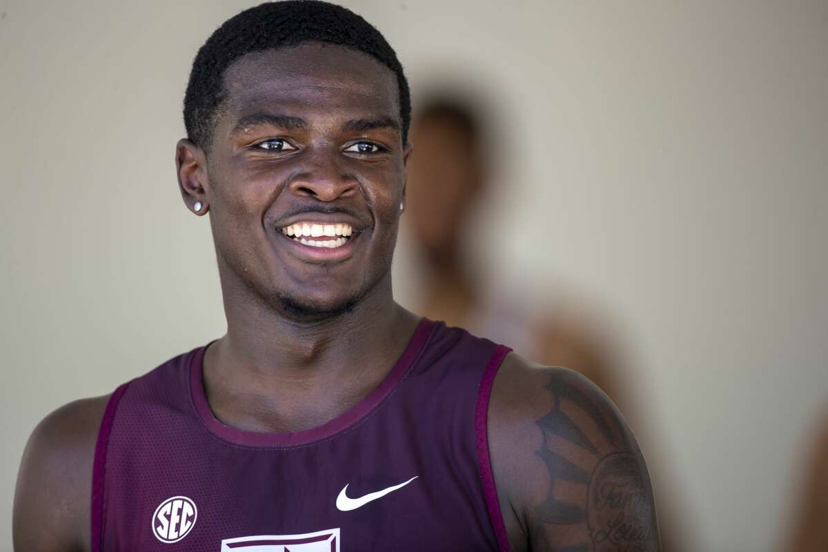 Devon Achane on fast track at A&M thanks to Jimbo Fisher, Pat Henry