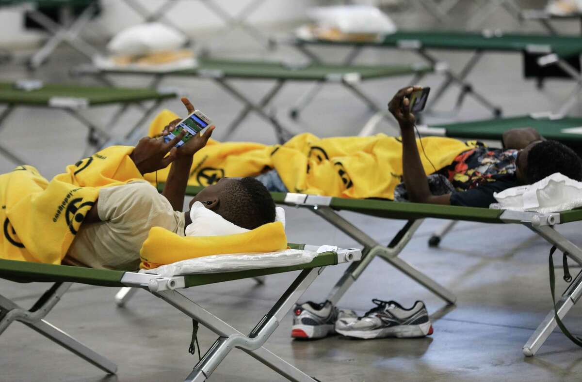 New Houston center opens to help overflow of migrant families