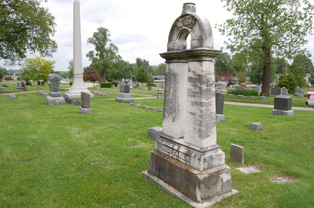 History lives at Diamond Grove Cemetery