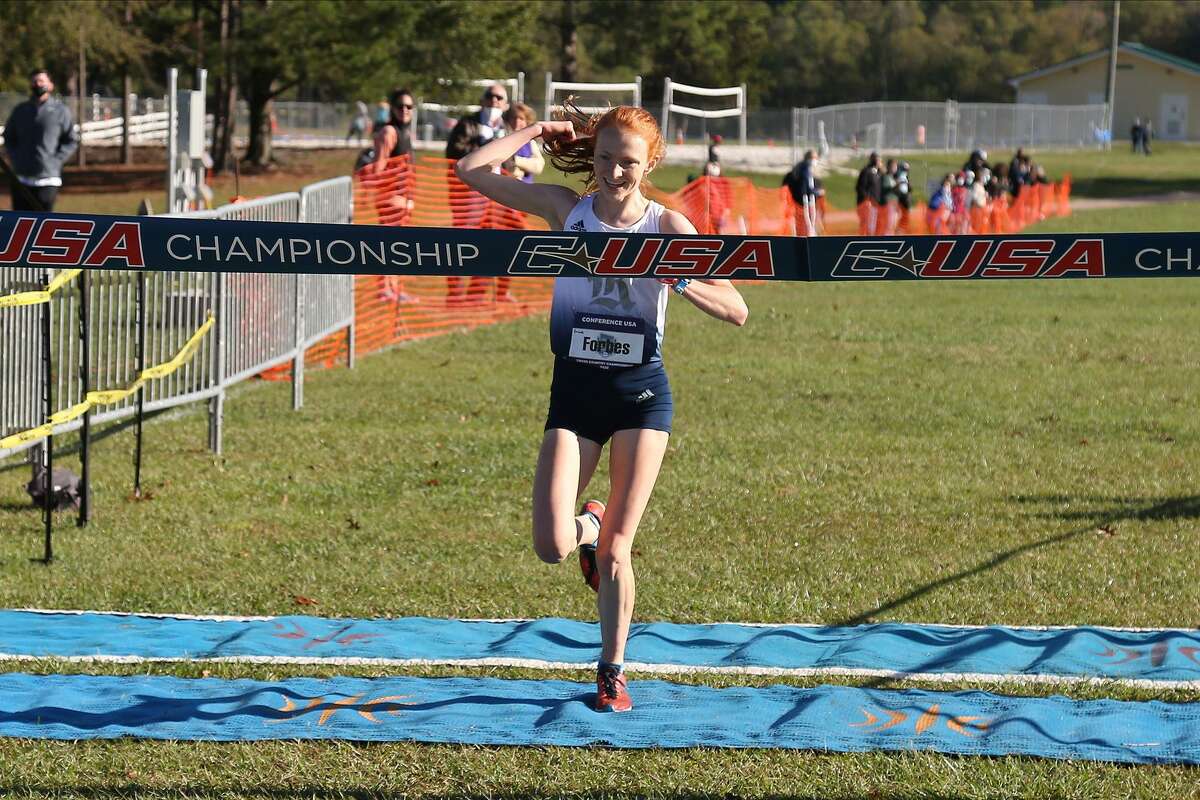 Rice distance runner Grace Forbes chases rare ‘triple All-American’