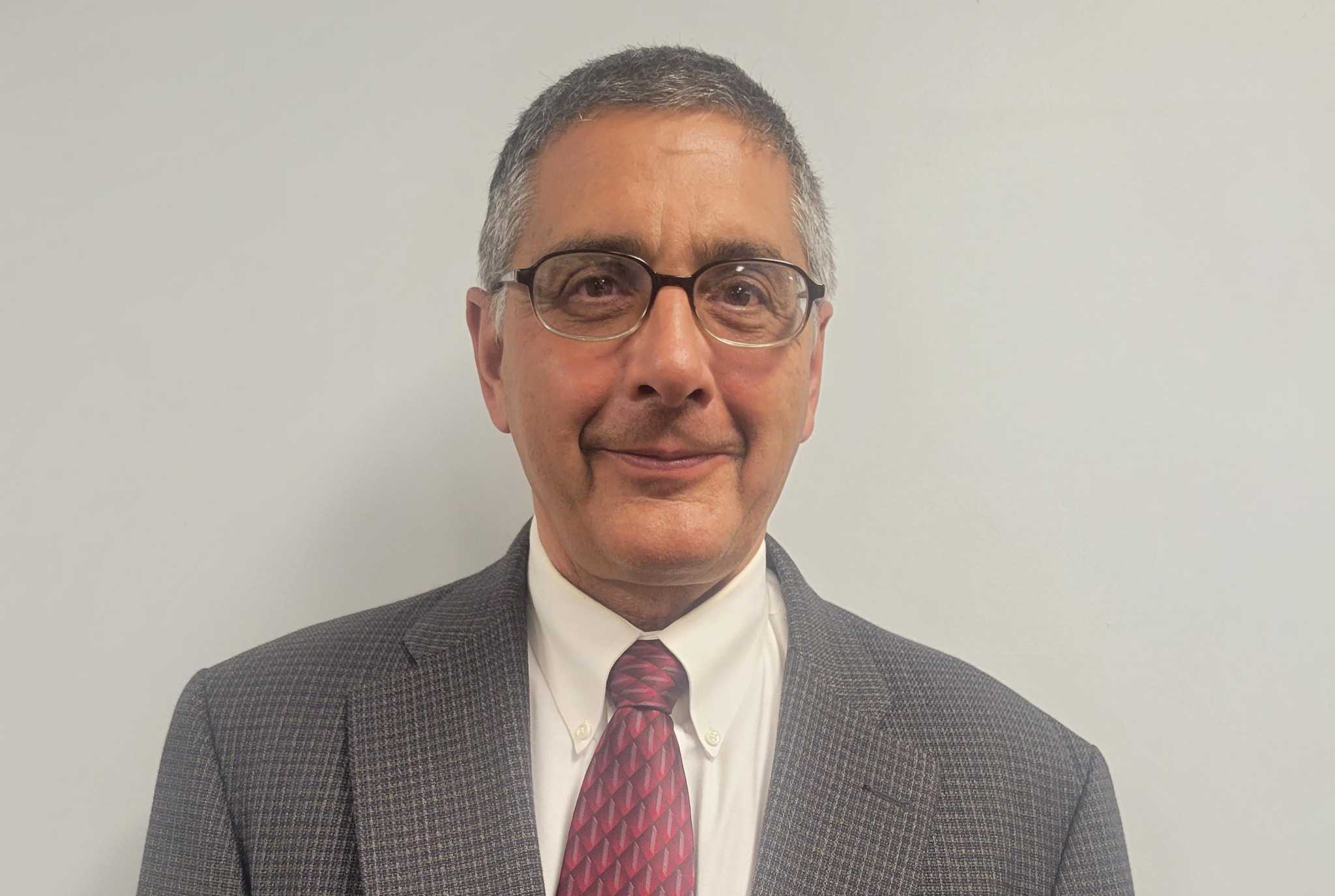 Where do Hamden’s mayoral candidates stand on local issues?