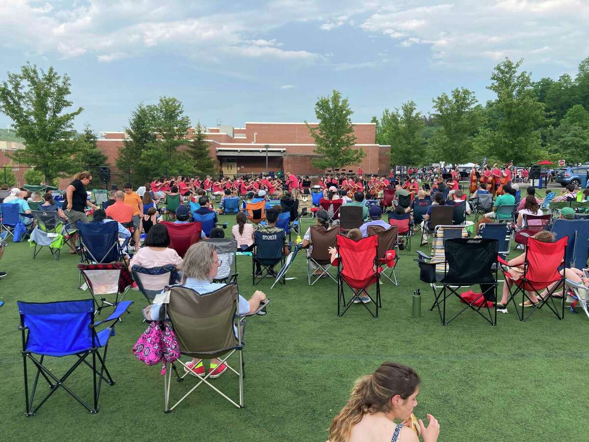 Ridgefield middle school hosts inaugural arts festival