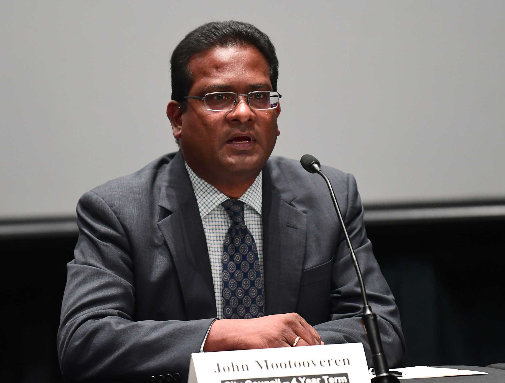 Complaint alleges councilman called colleague a 'racist pig'