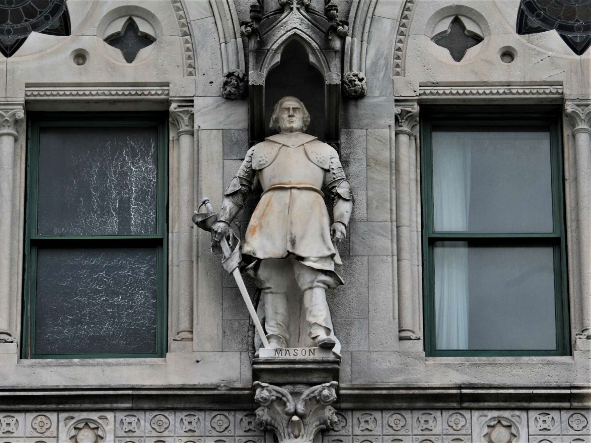 Statue of controversial colonial leader to be removed from the state ...