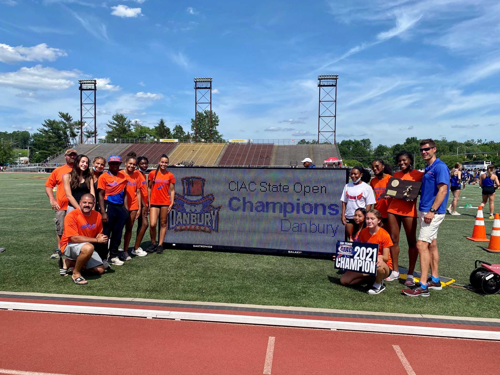 Danbury wins State Open behind Smith’s three wins