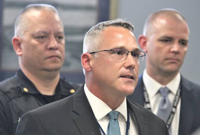 Teen sought in connection to Madison murder