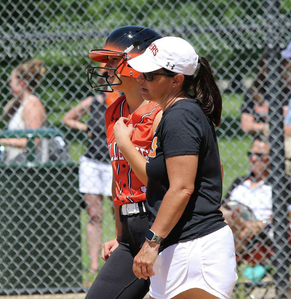 Sectional semifinal familiar exit for Gillespie softball (w/ 14 photos)