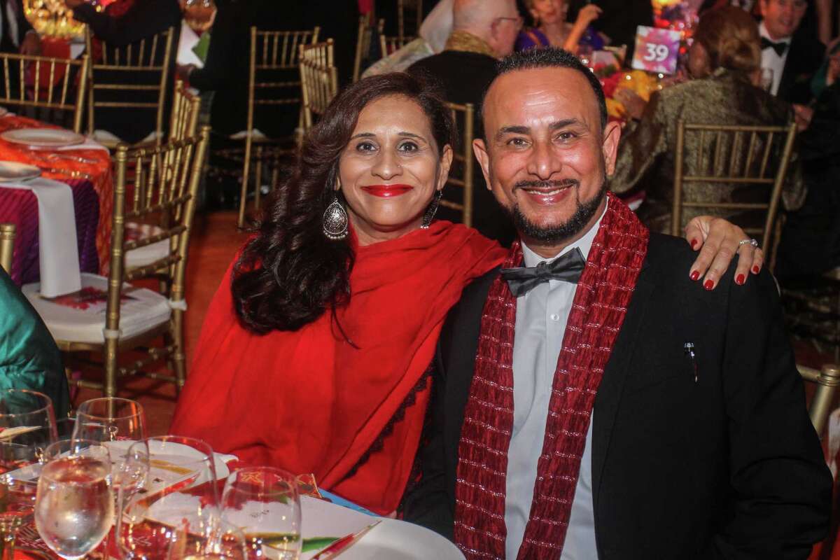 'Incredible India' Tiger Ball raises $1.3 million for Asia Society ...