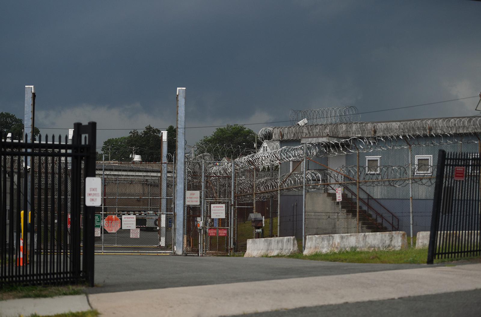 CT prison workers unions call for ‘heroes pay’ for pandemic efforts