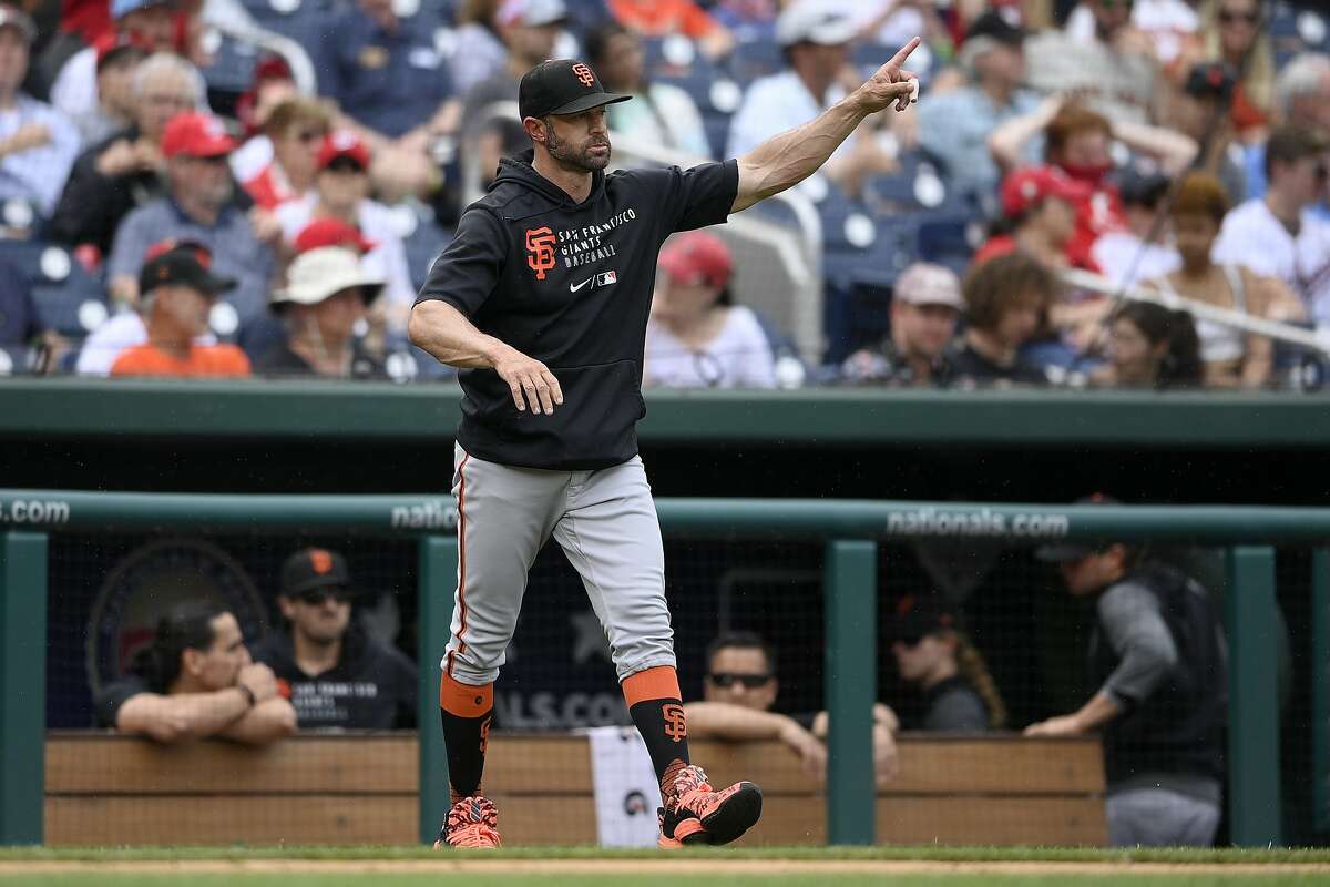 How Giants, Gabe Kapler are dealing with slumping bats