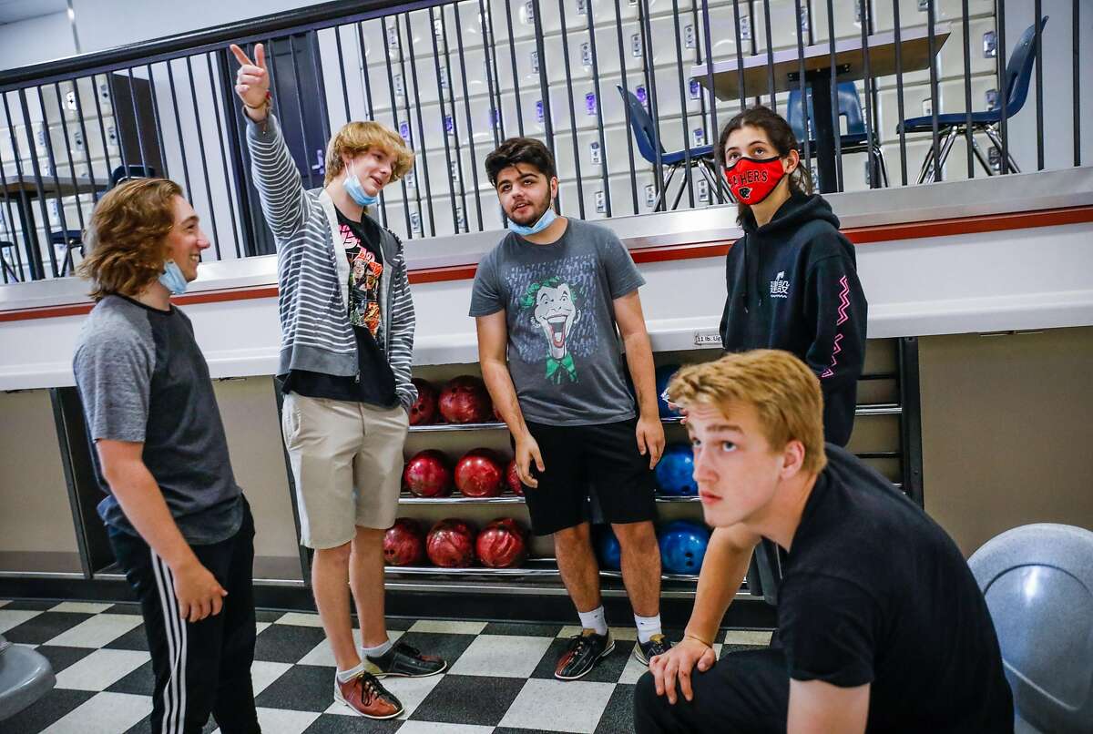 6 reasons you may still want to wear a mask, including the delta variant