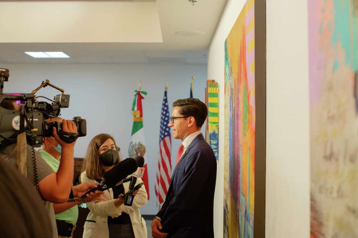 New Mexican consulate opens in Westchase area of Houston