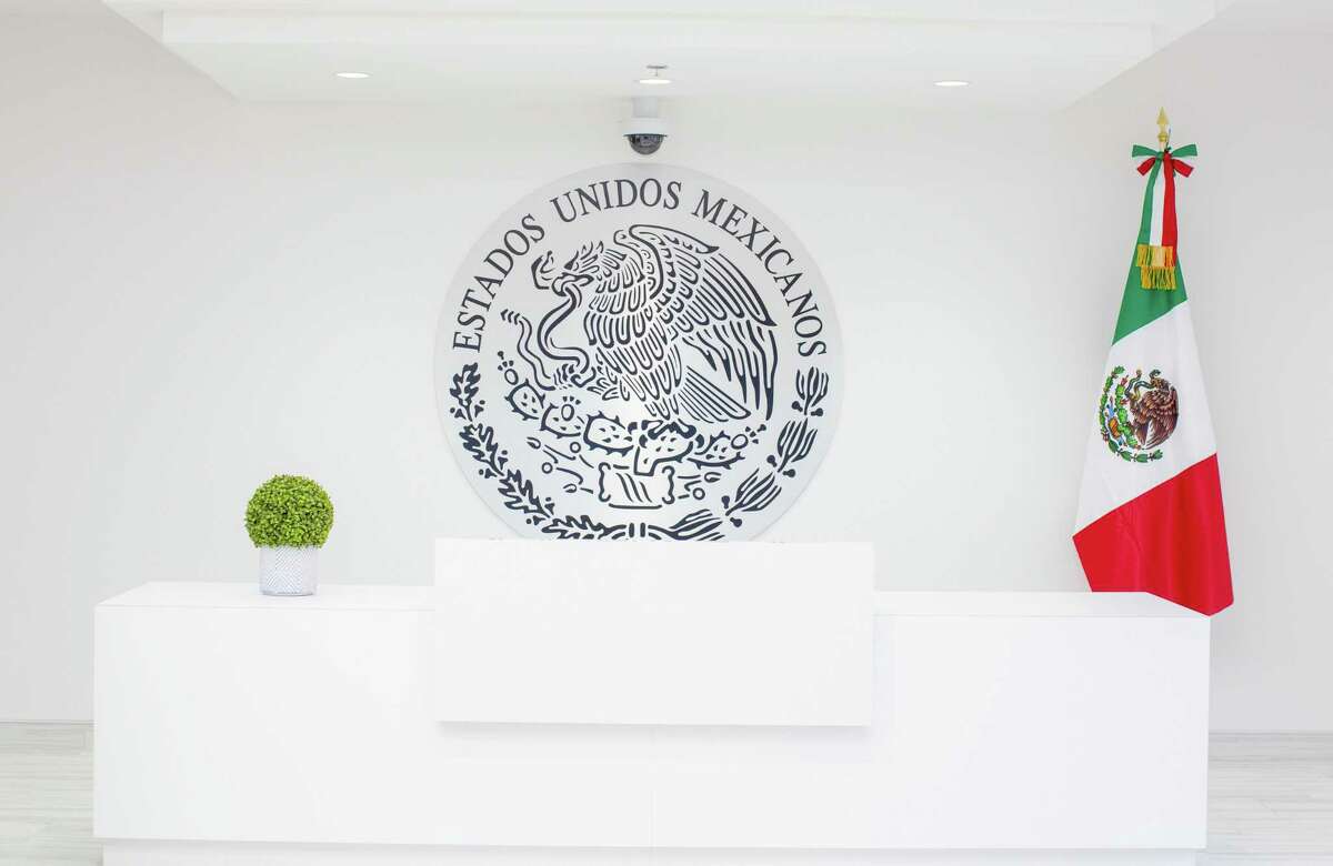 New Mexican consulate opens in Westchase area of Houston