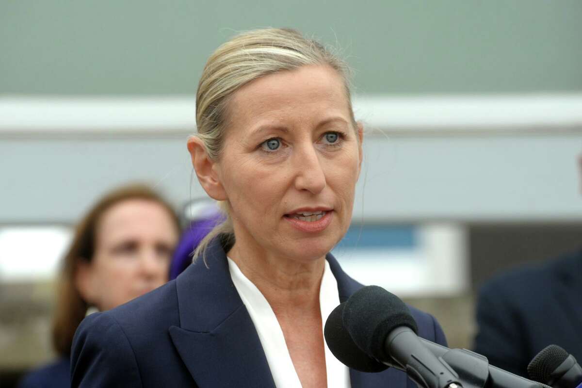 Lamont: Getting from New Haven to New York on Metro-North will be 10 ...