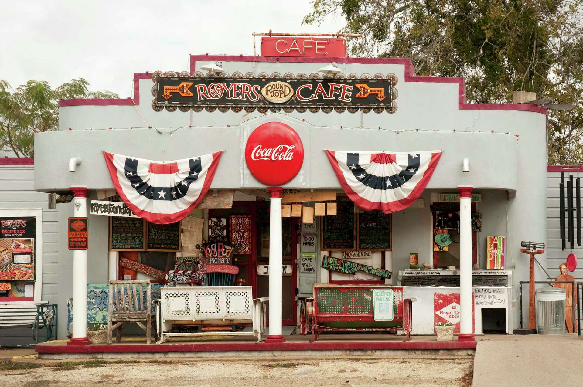 Here are the 10 most iconic Texas restaurants