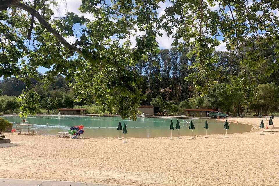 I hiked to a BARTable swimming hole right here in the East Bay