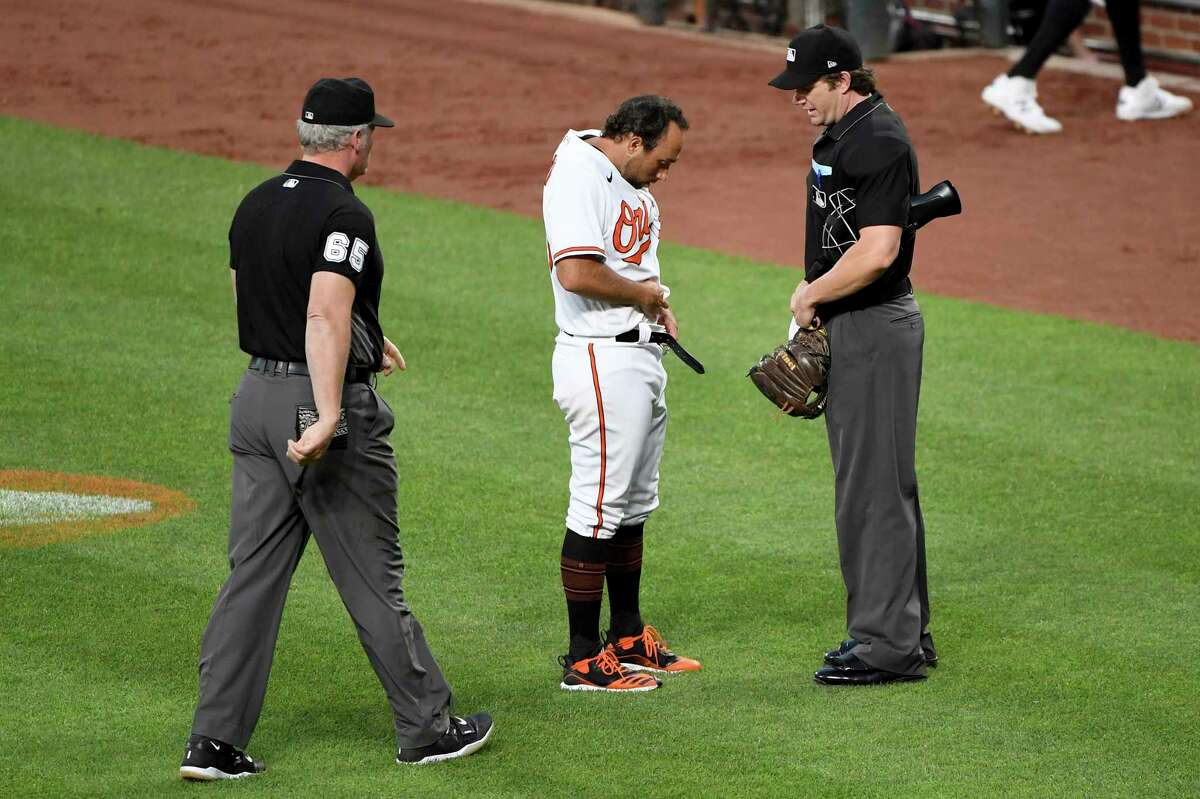 Still rolling: Astros crush Orioles for 10th straight win