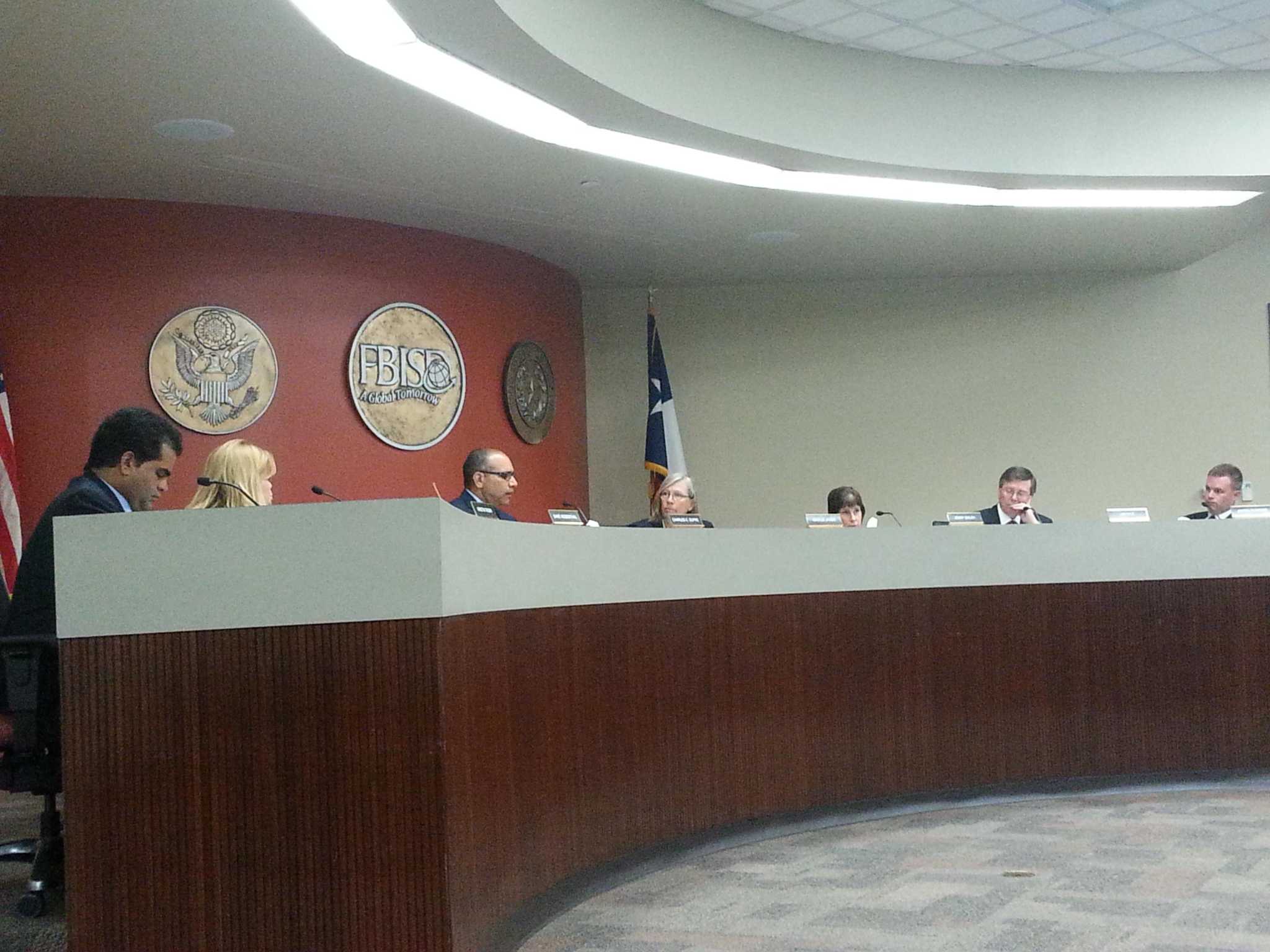 Fort Bend ISD revises search new superintendent