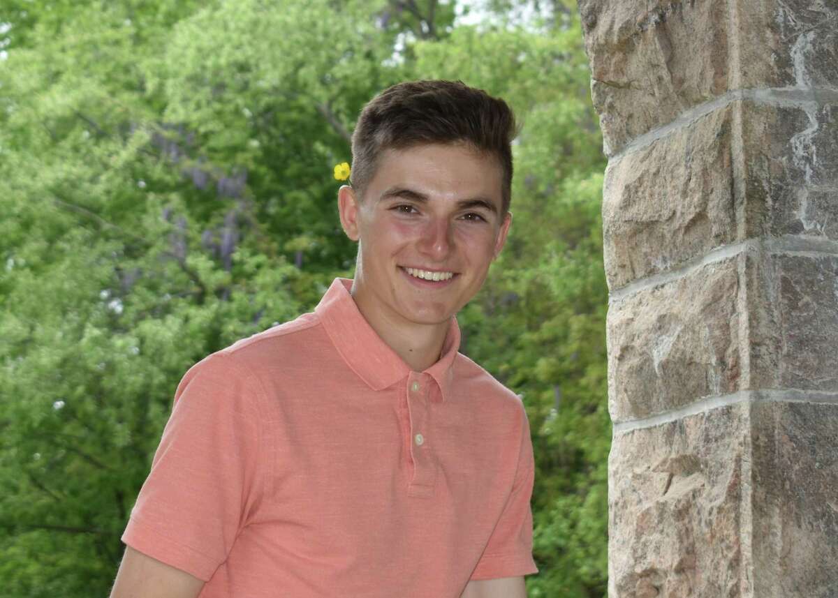 Winsted to choose Laurel Queen, King June 29 at Little Red Barn Brewers