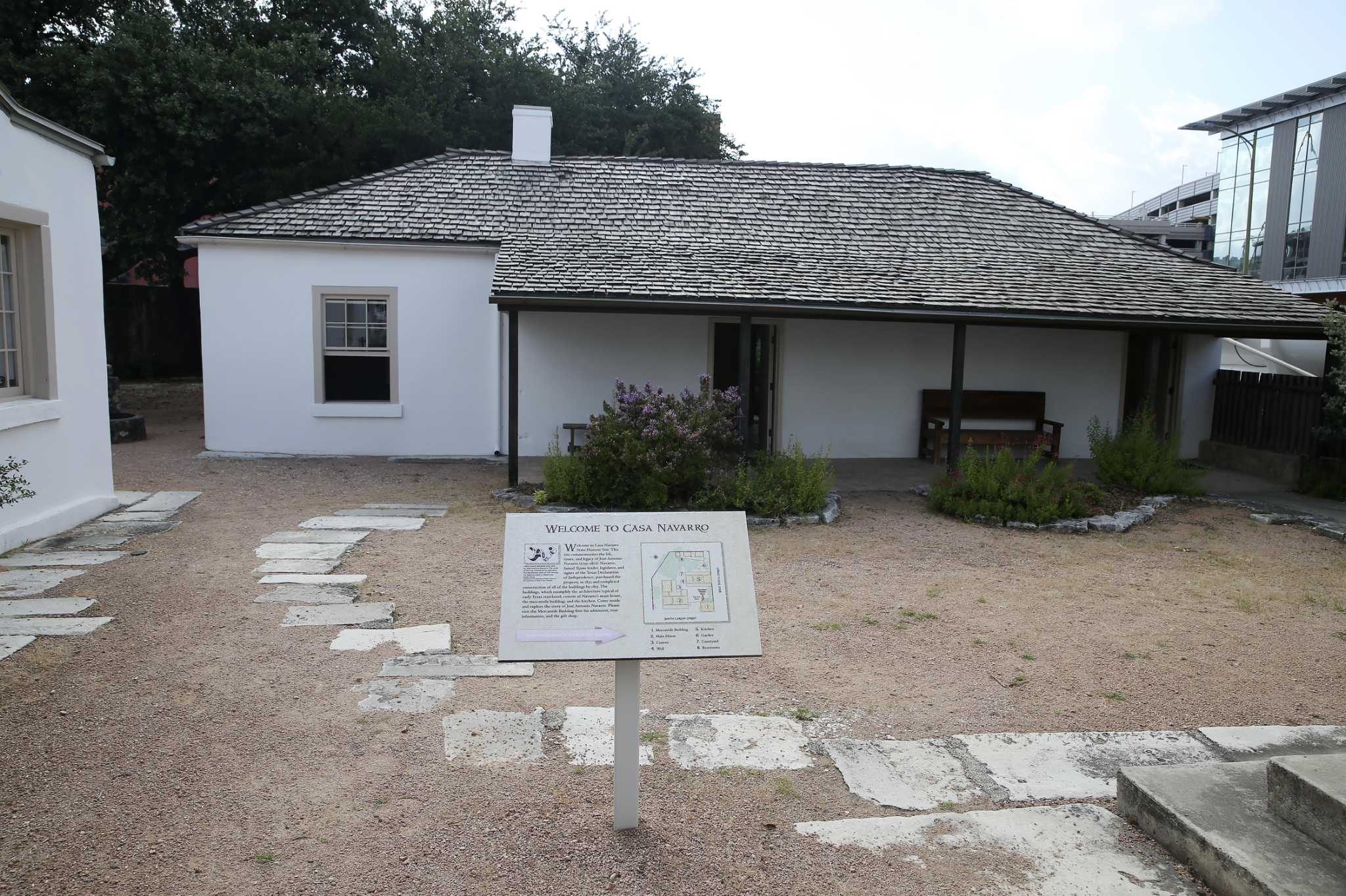 Home of pioneering Texan José Antonio Navarro reopens to public, school ...