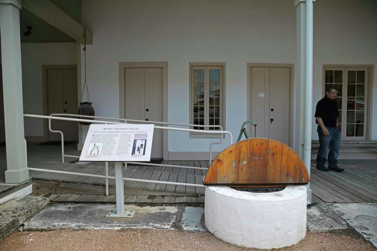 Home of pioneering Texan José Antonio Navarro reopens to public, school ...
