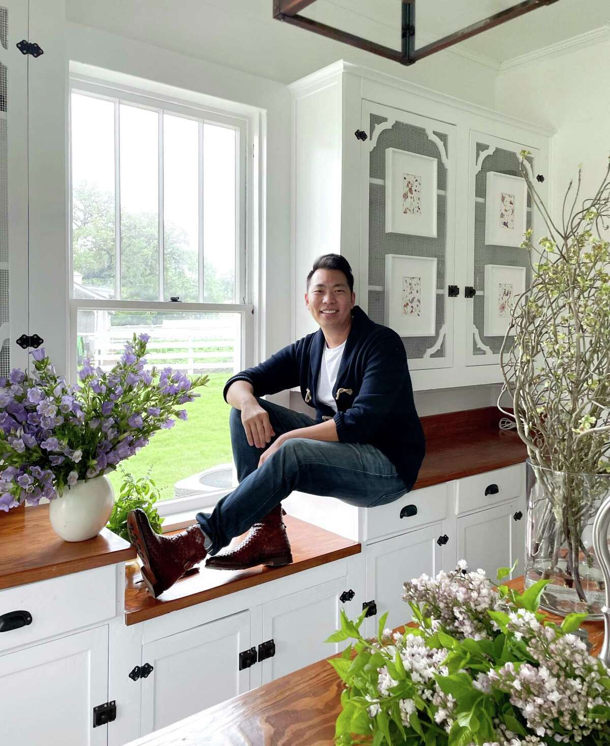 Texas influencer Matthew Tsang wants to make the world a more beautiful ...