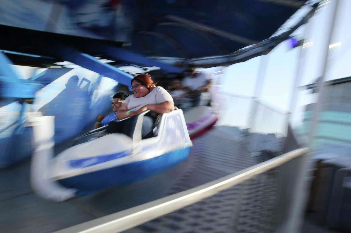 ‘I missed it’ — Fiesta Carnival brings rides and fun back to San Antonio