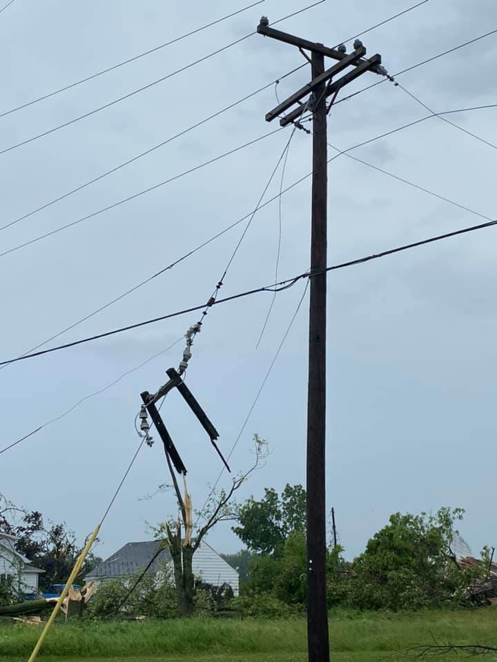 Port Austin still dealing with power outages Monday morning