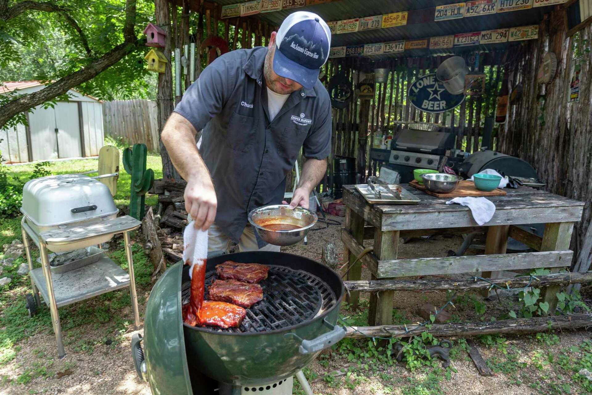 Why mop sauce is great for grilled and smoked meat: It adds moisture ...