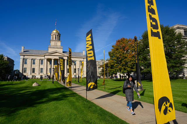 Four join University of Iowa dean’s list