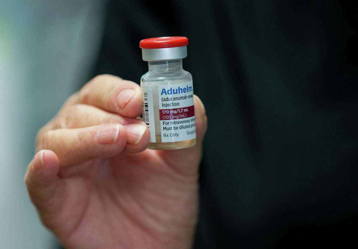 UTHealth administers first dose of controversial Alzheimer's drug in Texas