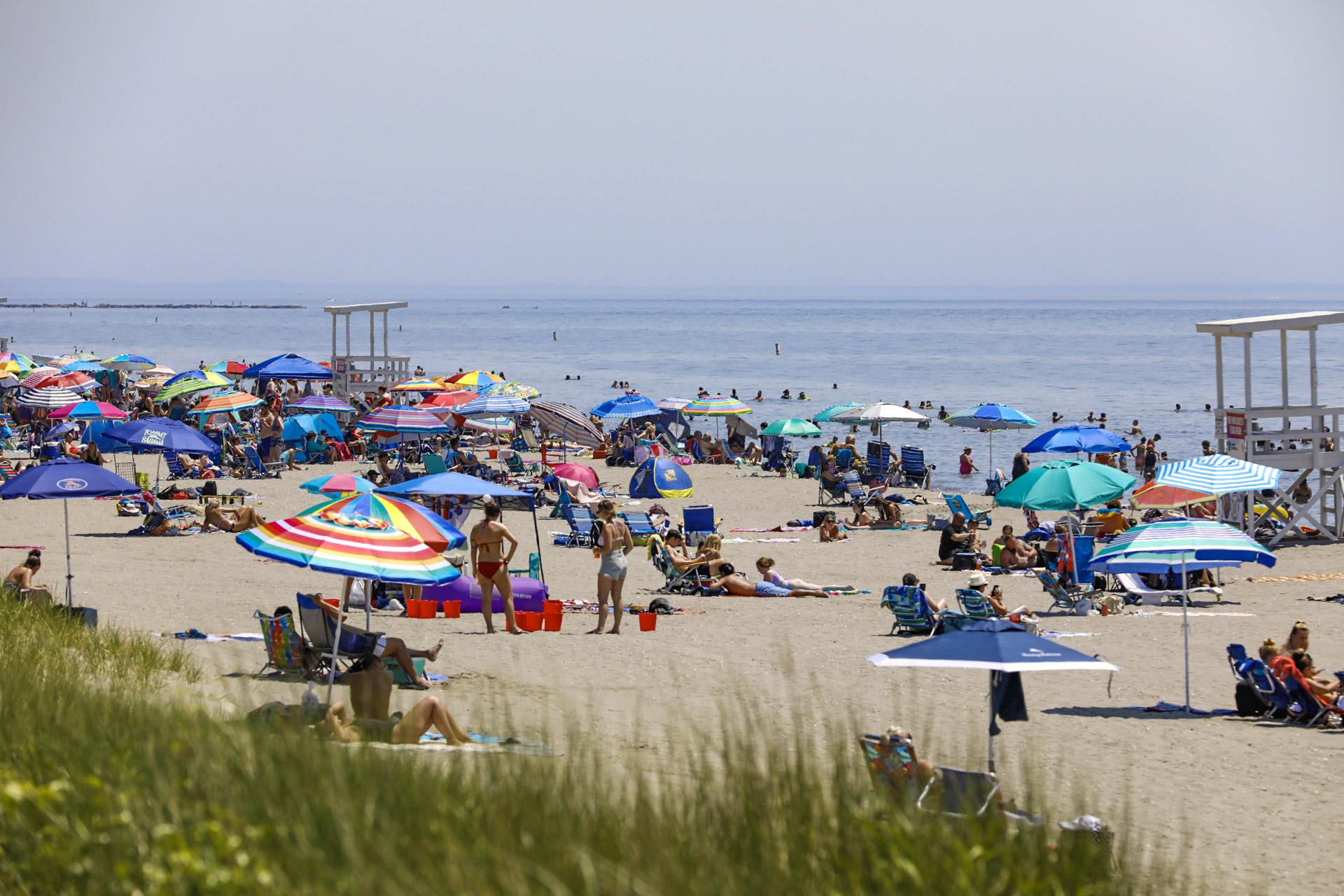 Connecticut's beaches, lakes hit capacity in July as temps soar