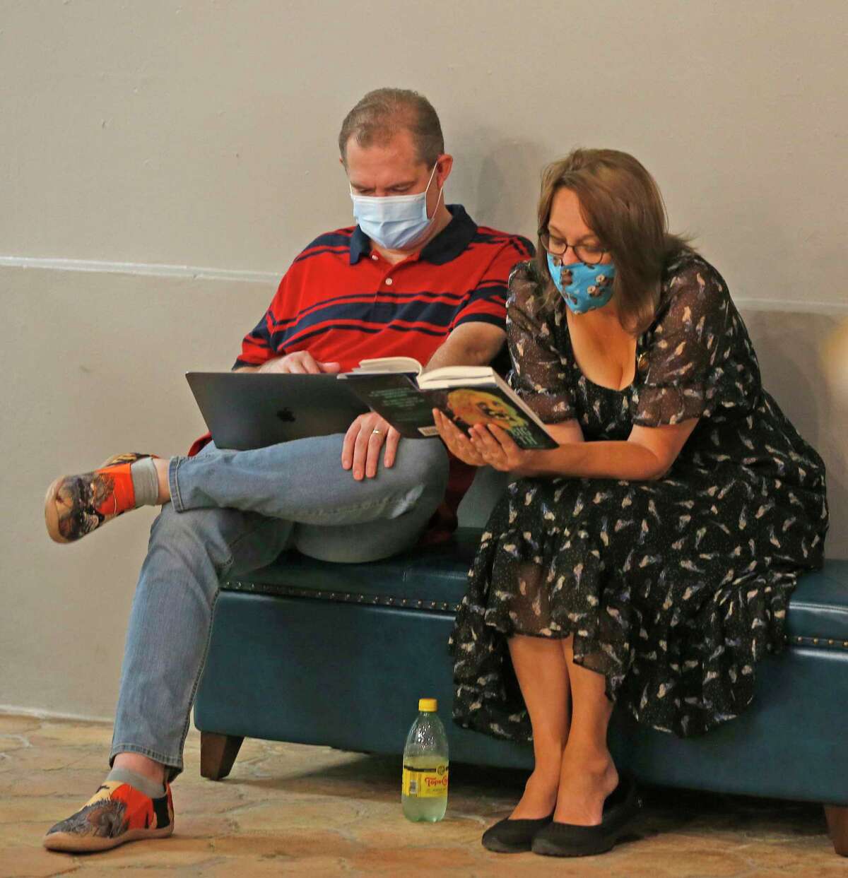 A peek inside Jenny Lawson’s (The Bloggess’) Nowhere Books, set to open ...