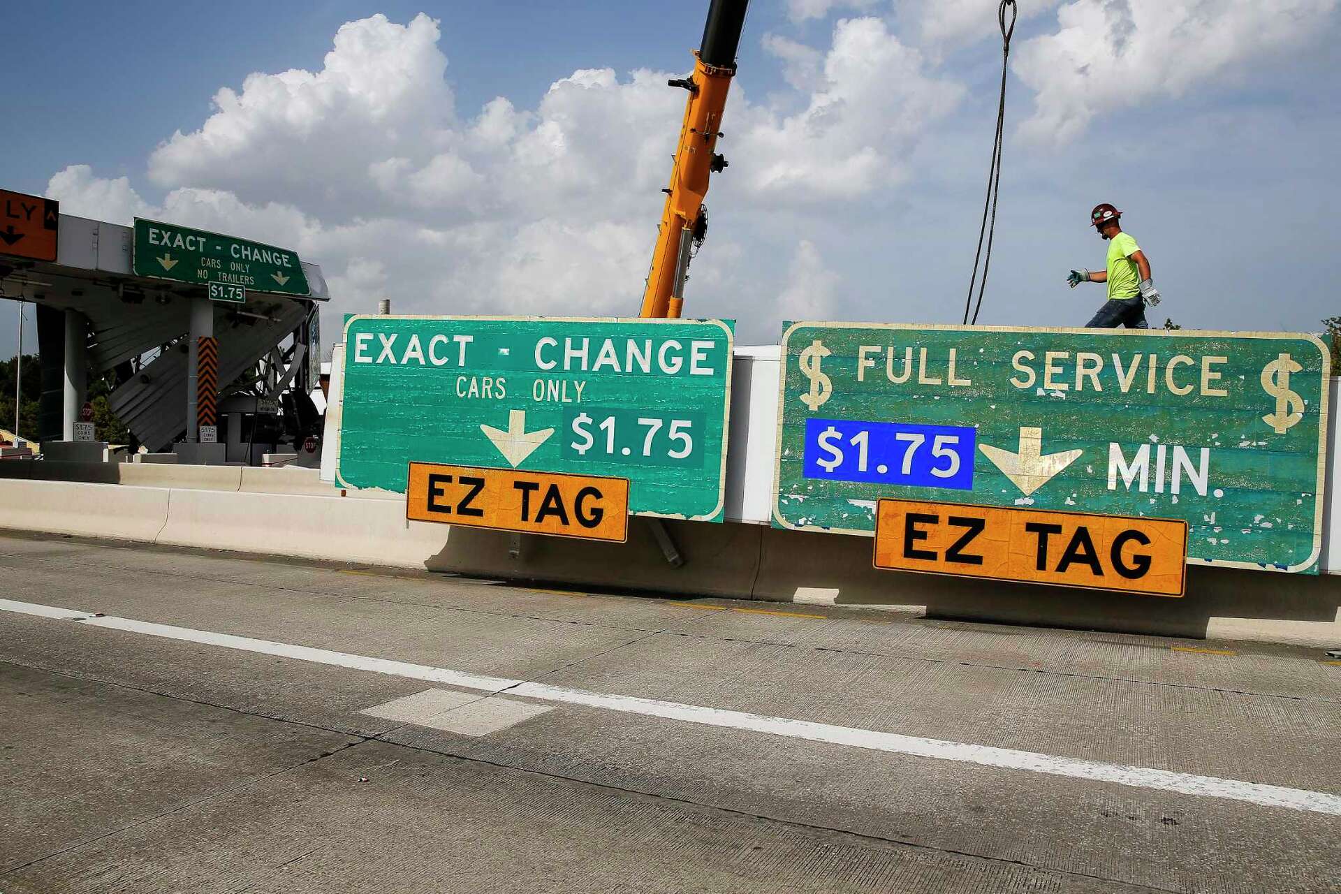 Say goodbye to toll booths, as Harris County opts for cashless roads