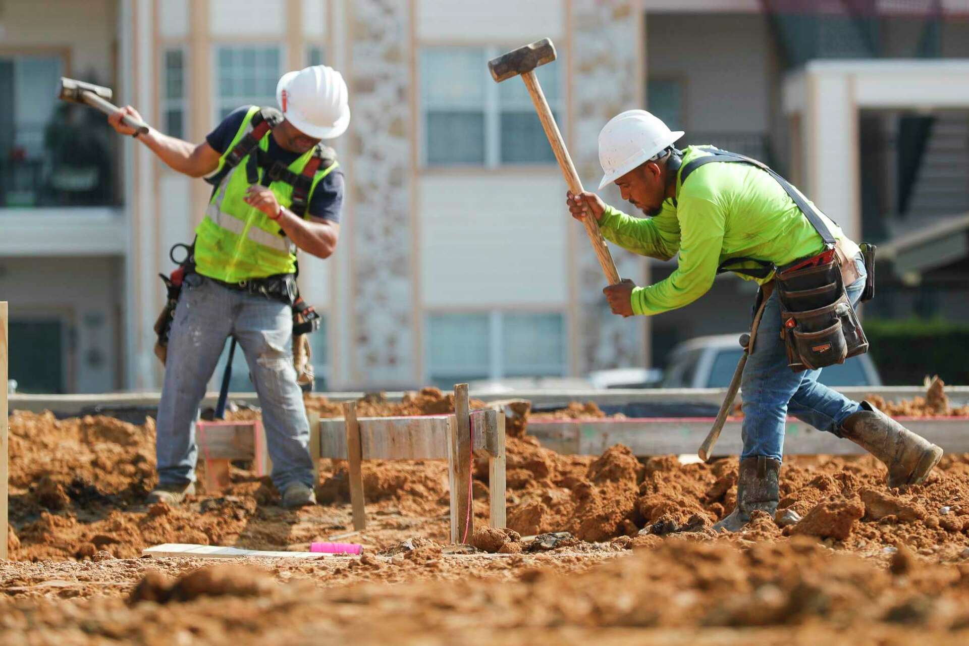 I work outside. Breaks are rare — and lifesaving | Opinion