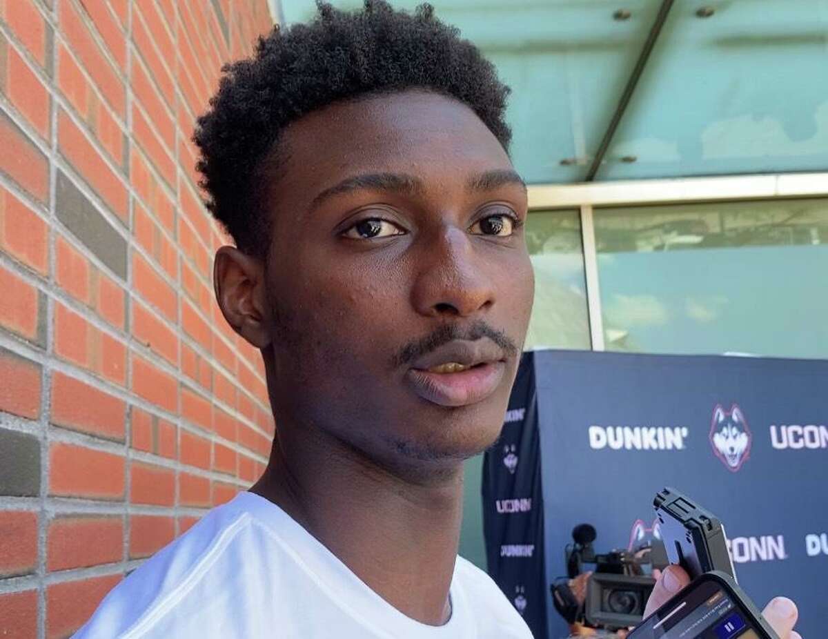 UConn’s Samson Johnson is tallest, maybe most talented of Huskies ...